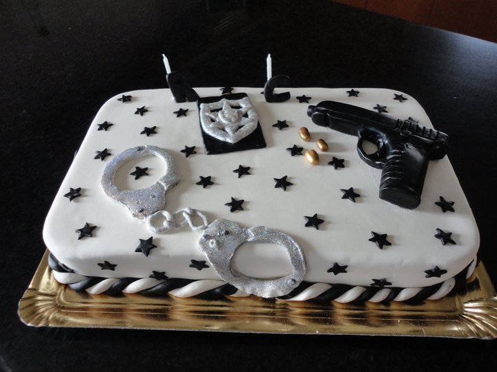 Os Bolos da Vera: Bolo Policial