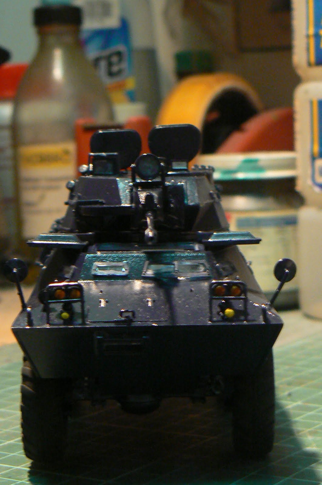 miniature corner: V-150 Commando w/20mm cannon police force scale - 1:35