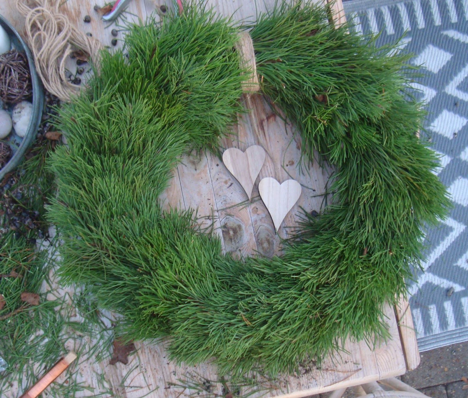 Fredes: Rustik genbrugskrans