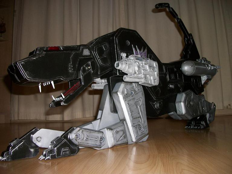 Transformers Live Action Movie Blog (TFLAMB): Life Size Transforming Ravage