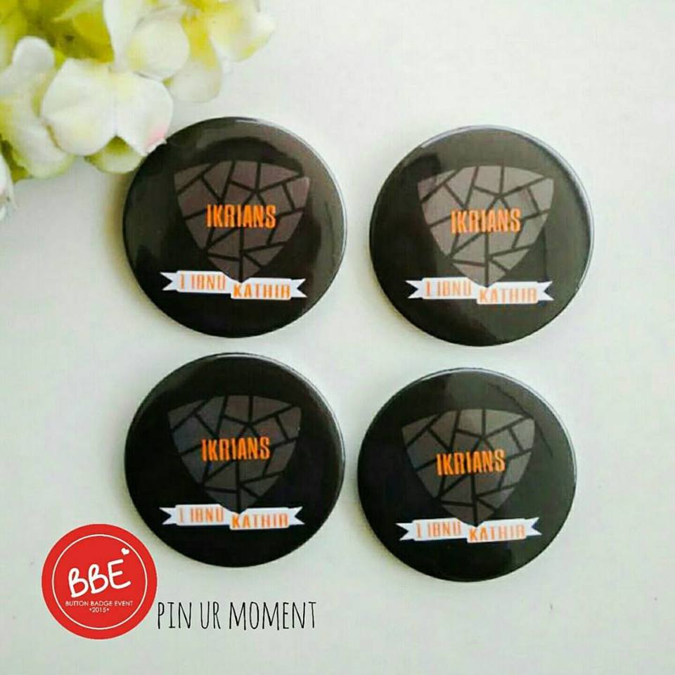 BERRYGOODS: MIRROR KEYCHAIN 58MM & BUTTON BADGE 58MM