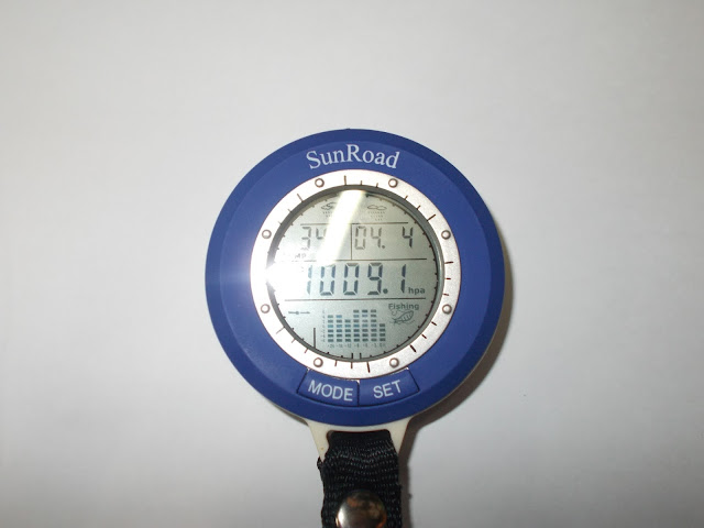 sciencetific products: Digital Fishing Barometer Reviews.