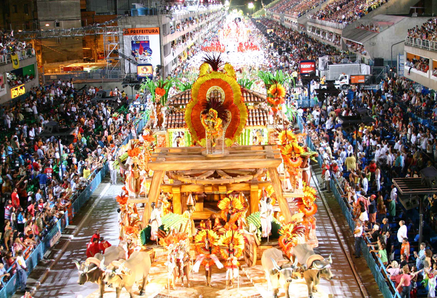 Studio Floral Dora Santoro: Folia do Carnaval