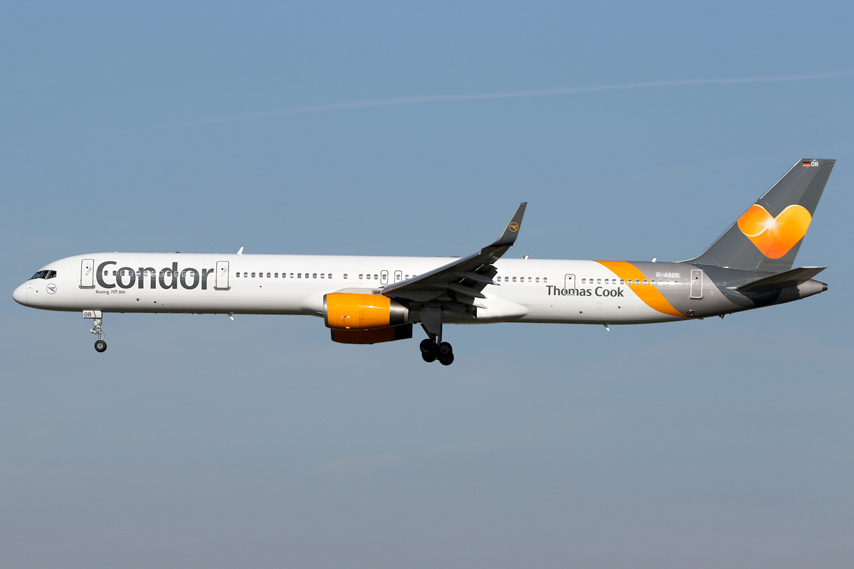 WORLD AIRCRAFT IMAGES by Terry Wade: D-ABOR B753 CFG/TCX EGKK (London ...