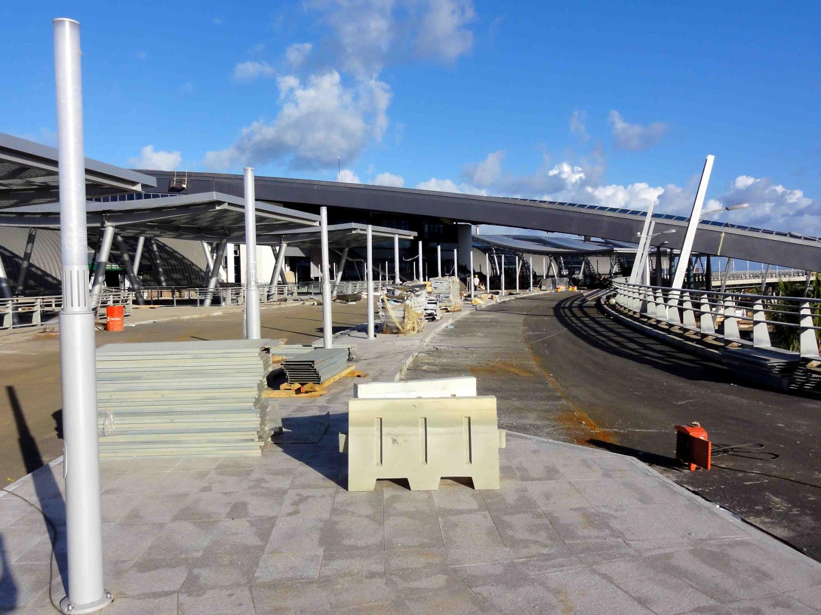 The African Aviation Tribune •: MAURITIUS: New Terminal 2 at SSR ...