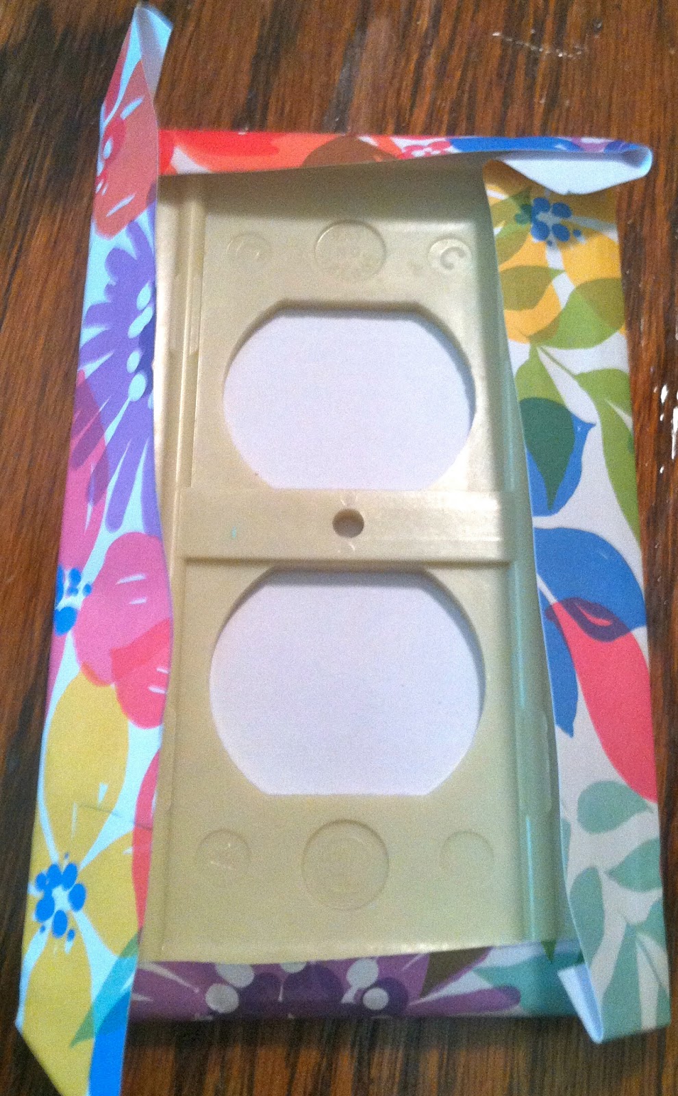 NikCreates: Cheap, Easy Outlet Covers