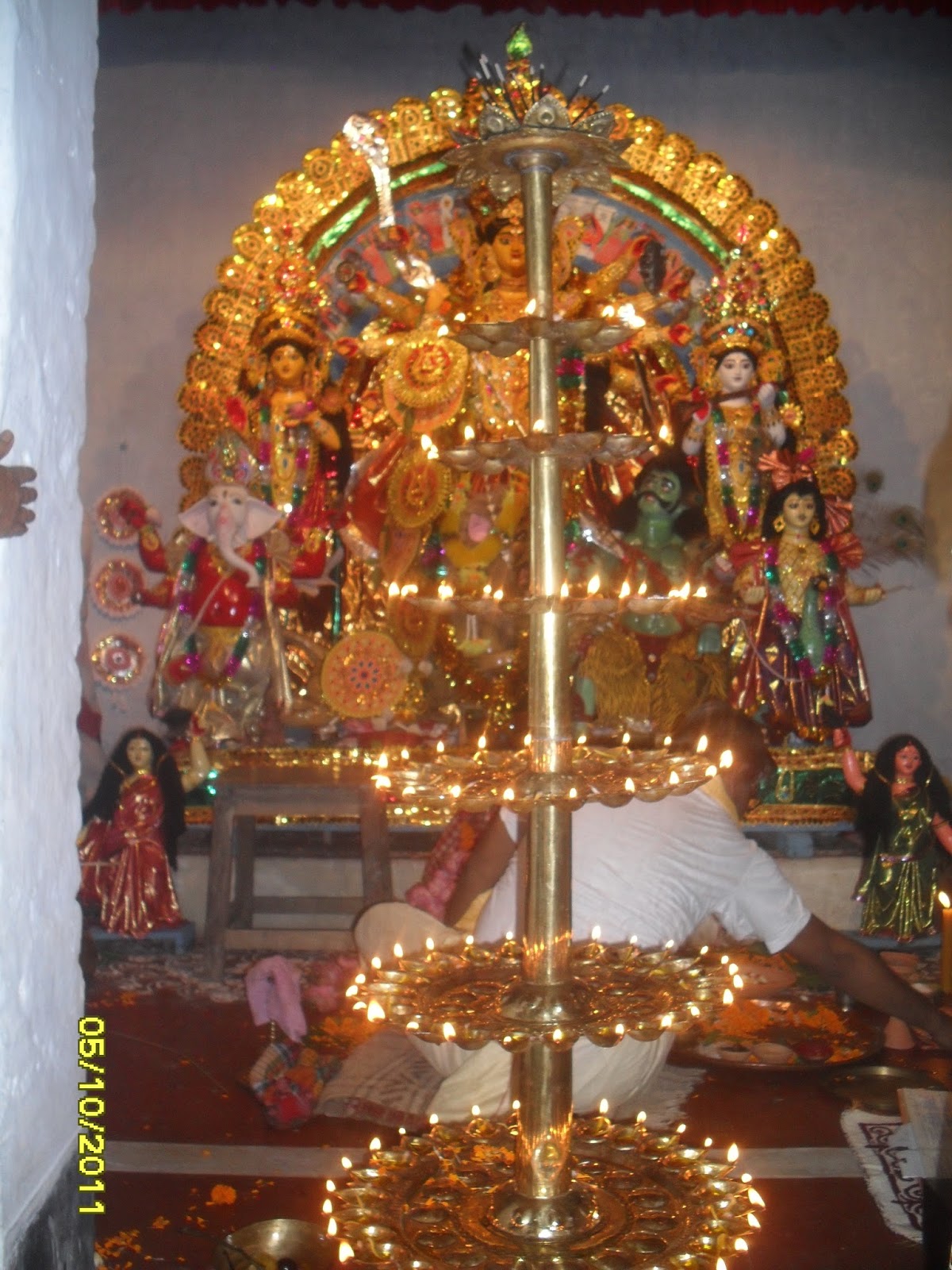 Bonedi Barir Durga Puja: Durgapur Paschim Bari, Jaynagar Majilpur