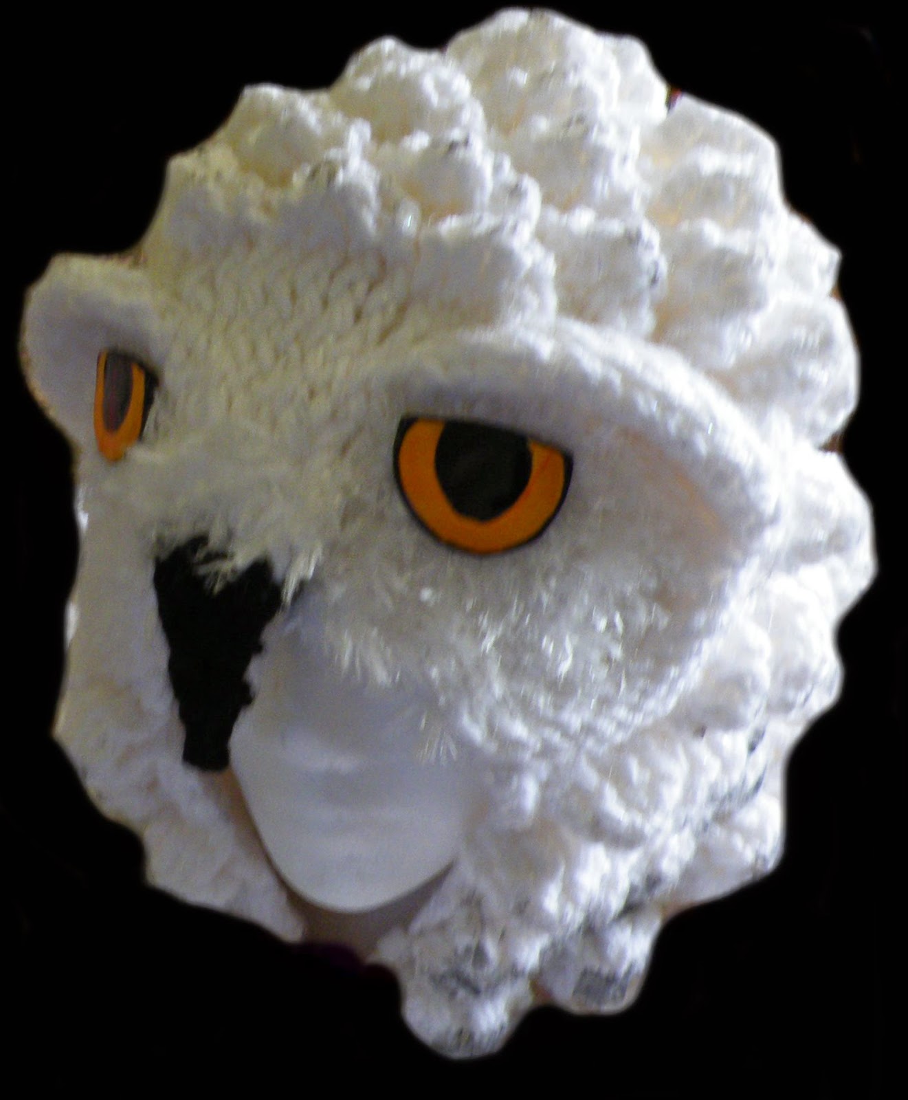 The Loom Muse : Purchase a Realistic Owl Hat