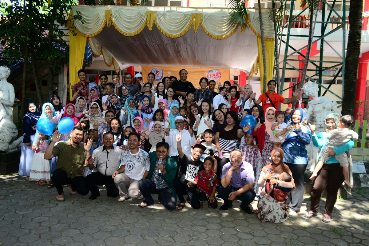 REUNI SMP 18 SEMARANG ANGKATAN 1998, HALAL BI HALAL DAN REUNI 20 TAHUN ...