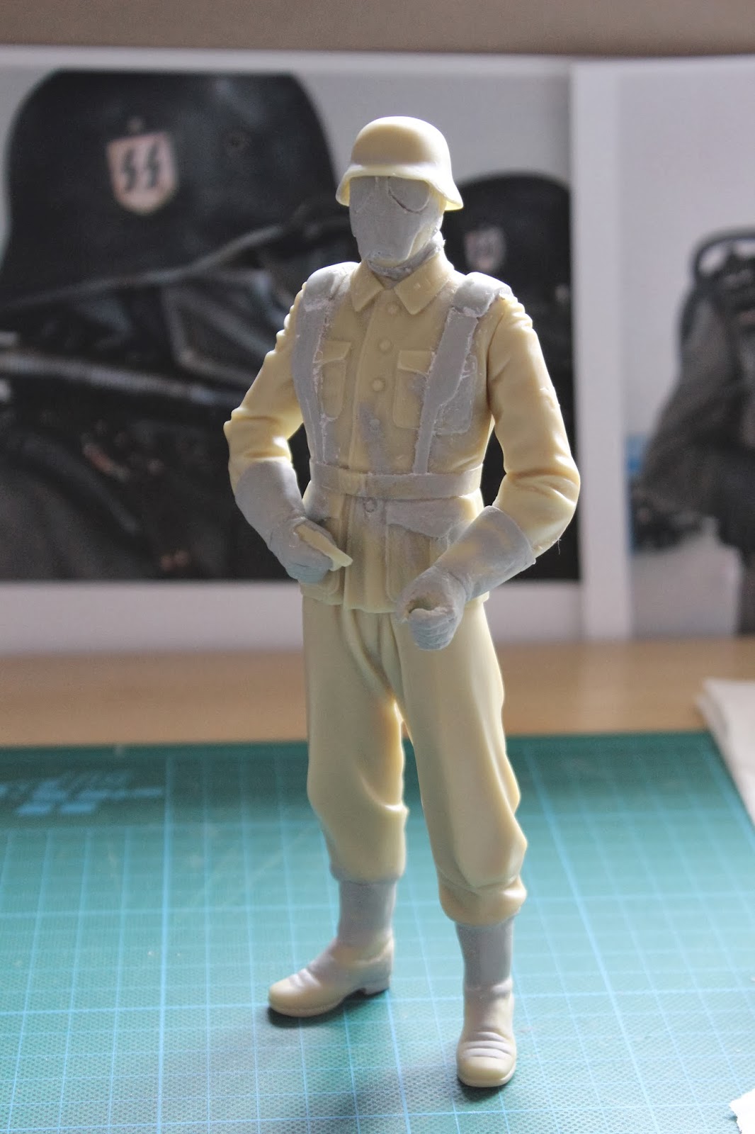 Jamie D. Macfarlane: Iron Sky - Space Stormtrooper Kit Conversion