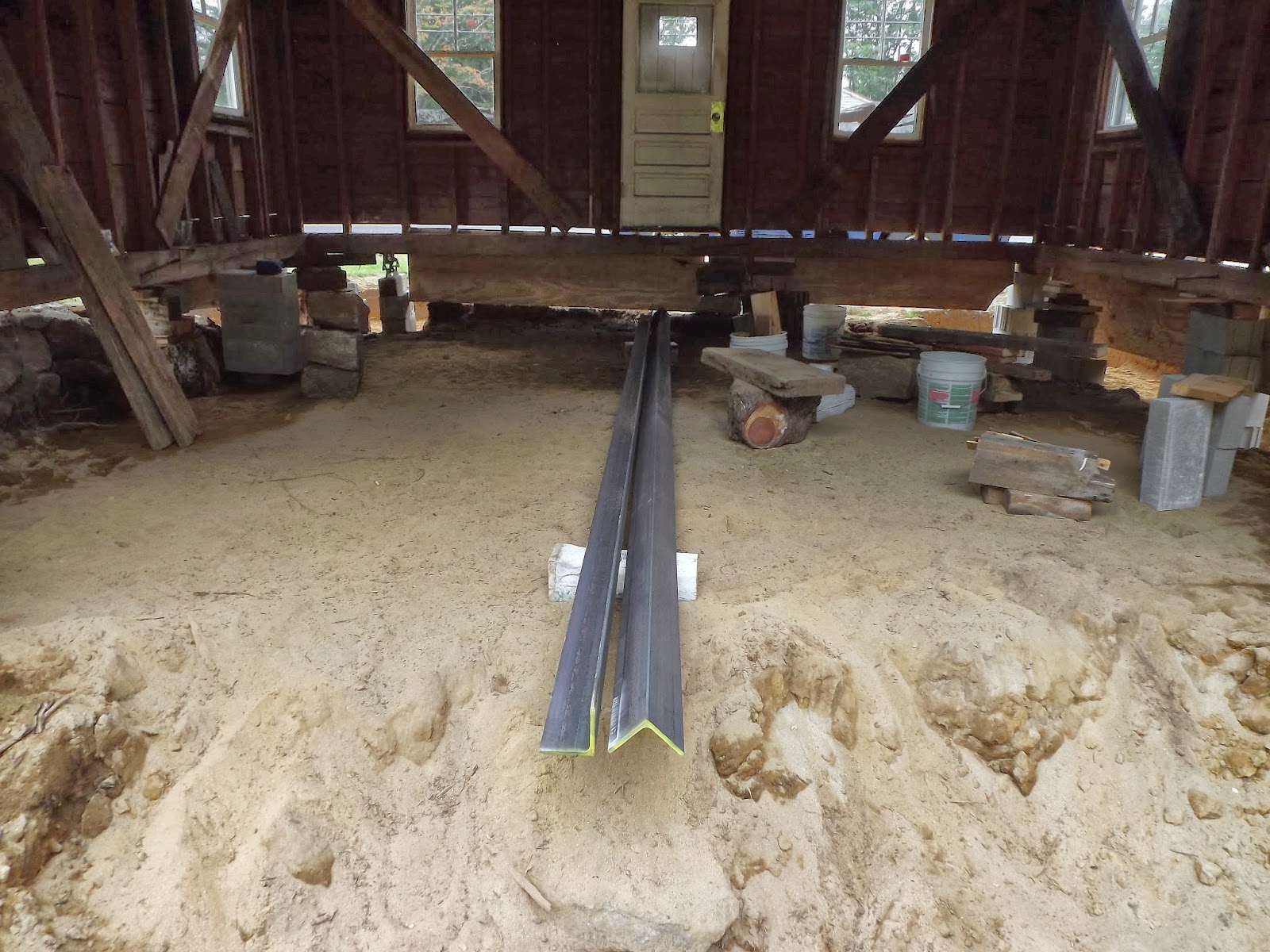 an tigin (the wee house): angle irons for sill support