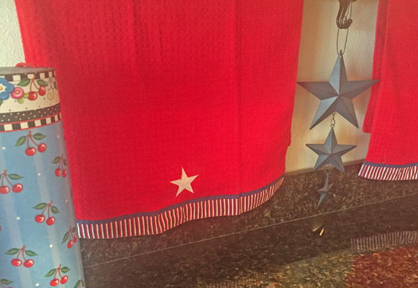 CreativeSteph13: Fun Kitchen Decor - Hanging Rod Project - Ikea Hack