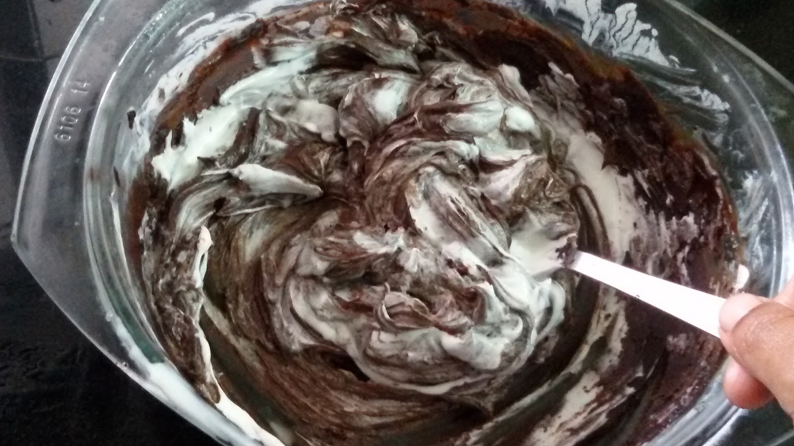 Bongtaste : Chocolate Flower Tub filled with Eggless Chocolate Mousse ...