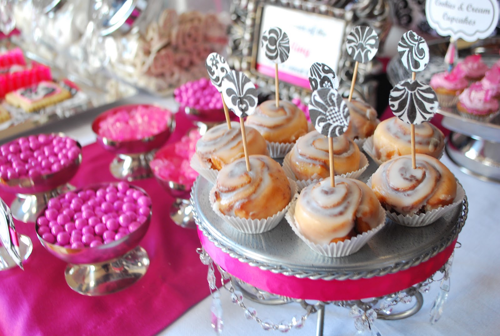 Fête Fanatic: Candy Buffet: A Thing for Bling