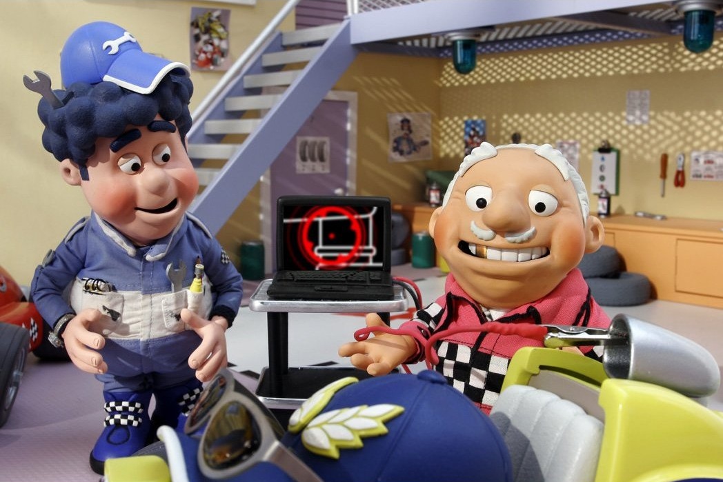 Thanks, Mail Carrier | Roary the Racing Car DVD {Review & Giveaway}