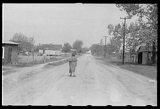Rural North Carolina History: Photos of Enfield, N.C., Taken in April 1939