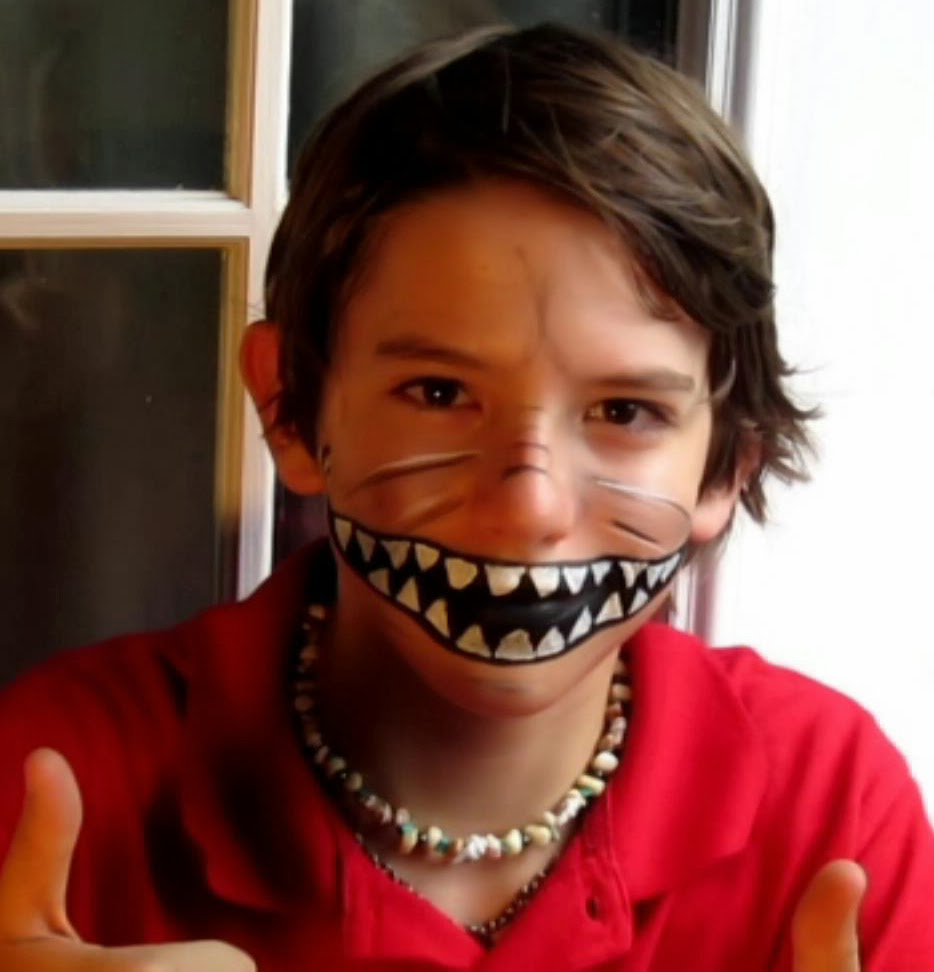 EasyMeWorld: Halloween Werewolf Slash Face Painting Tutorial