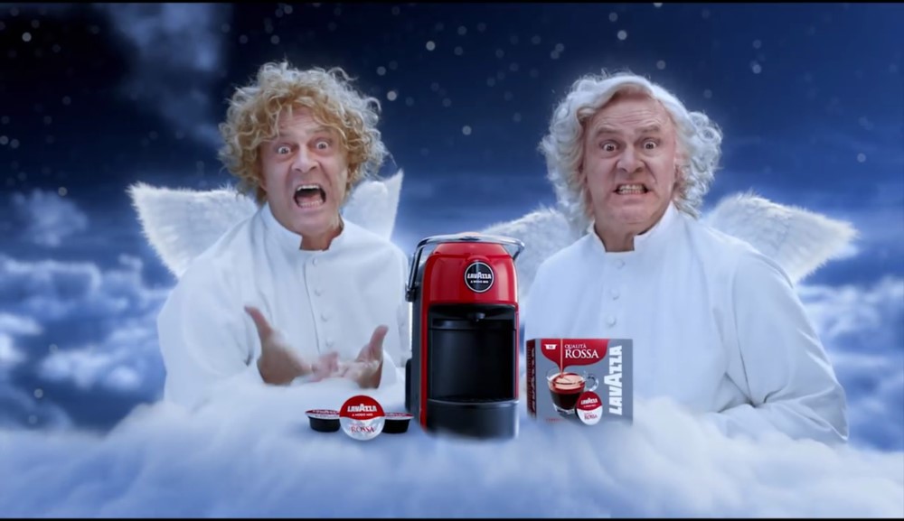 Pubblicità Lavazza Jolie regalo Natale con Maurizio Crozza architetto e ...