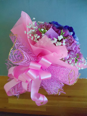 My SoKo Life: How To Make a Korean Flower Arrangement