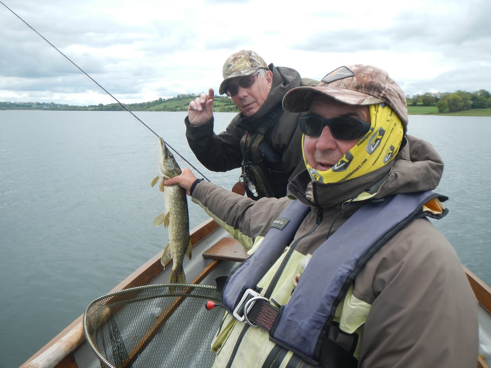 Jagen, vissen en nog veel meer: Mayfly season in Ierland 1