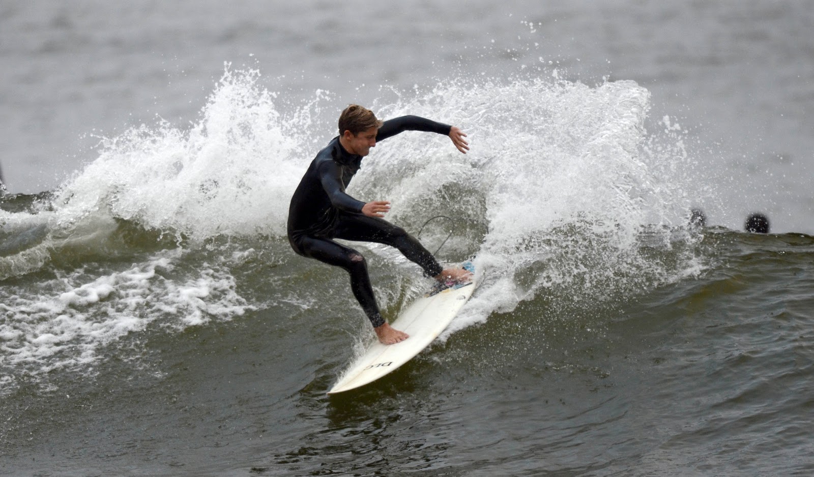 Wave Rider Society- Local Surf Photos: Irvine Surfer: Nick Austin