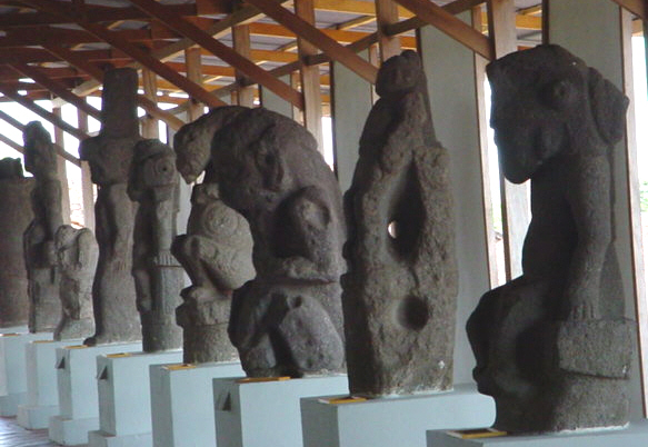 The Jaredites: The Jaredite Statues of Nicaragua
