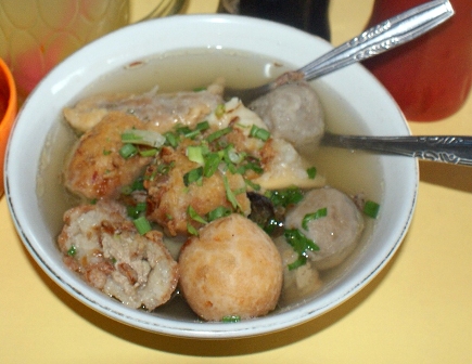from MALANG with LOVE: Mengenal Bakso Legendaris Kota Malang: “Bakso ...