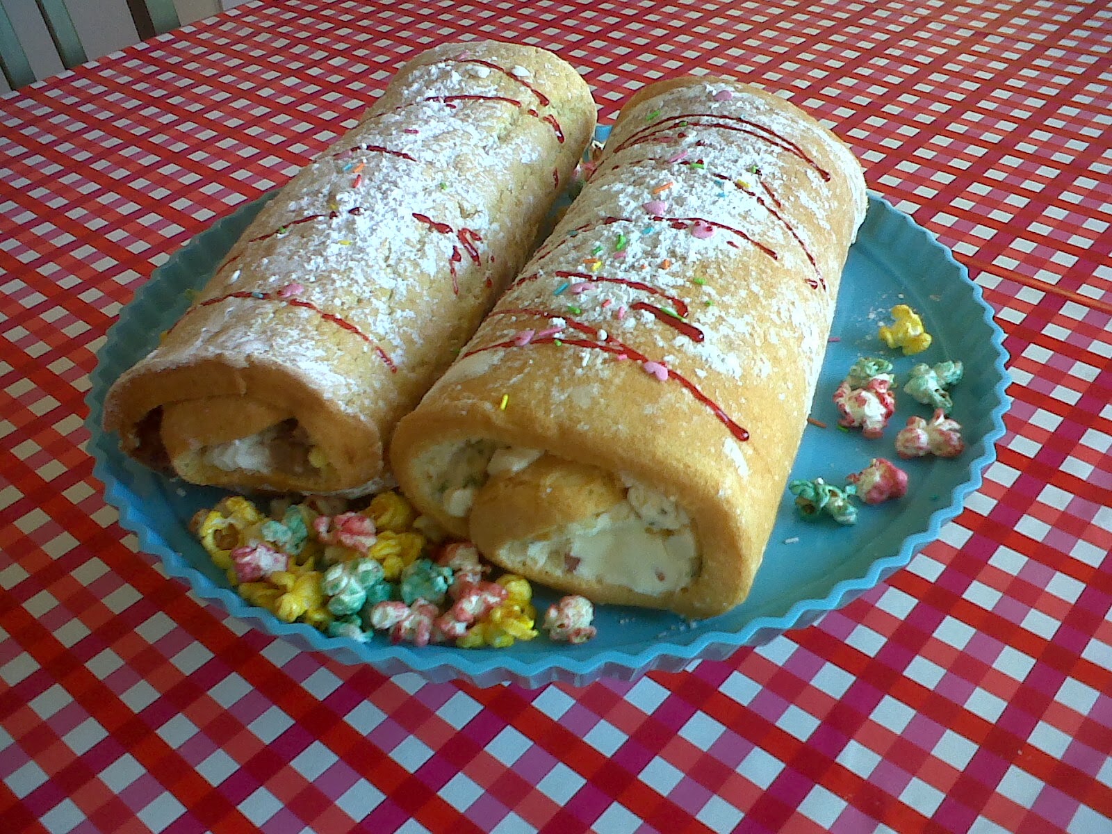 Cuestión de Recetas: Bizcocho enrollado relleno de helado