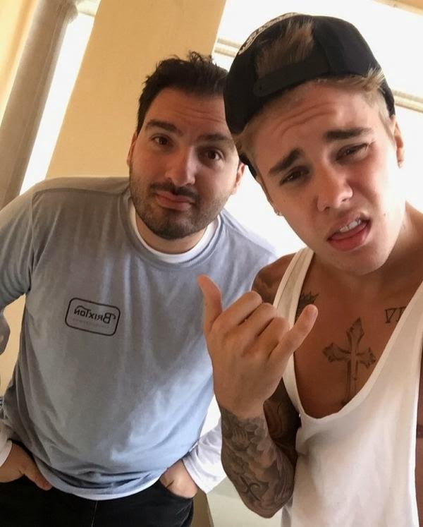 Nuevas fotos de Justin y Johnny a Shots Of Me ~ Justin Bieber Noticias