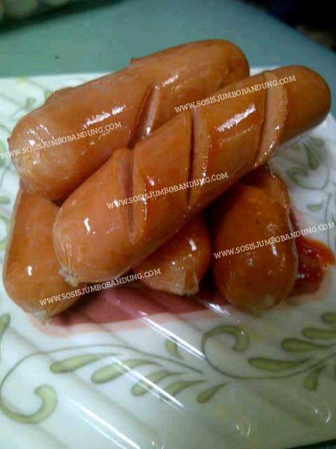 Sosis Bakar BandunG Super Jumbo: Sosis & Bumbu