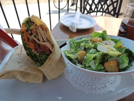 Teena in Toronto: Sunnyside Pavilion Café, Toronto, ON