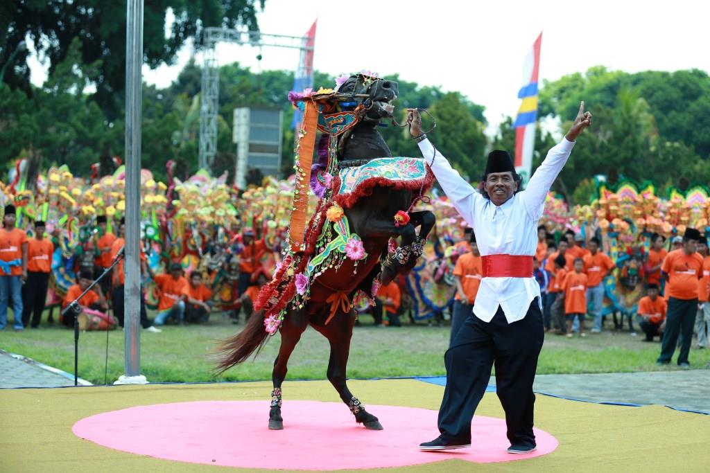 Menikmati Kampung Halaman Setiap Weekend