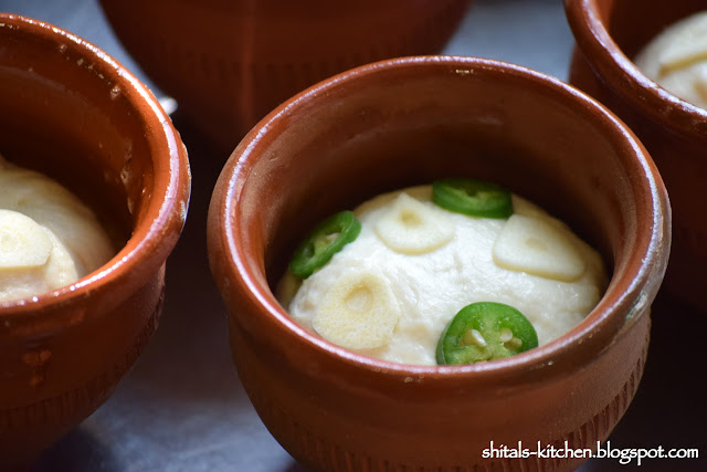 Shital's-Kitchen: Claypot Bread