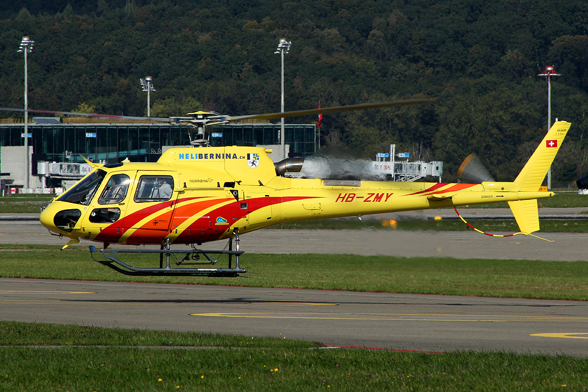 Eastwings: AS-350B3e Ecureuil * Heli Bernina AG * HB-ZMY