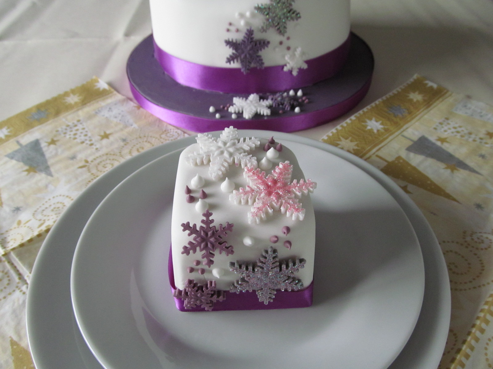 Good Food, Shared: Mich Turner's Snowflake Christmas Cake