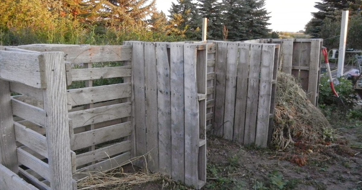 Composting in My Three Compartment Bin