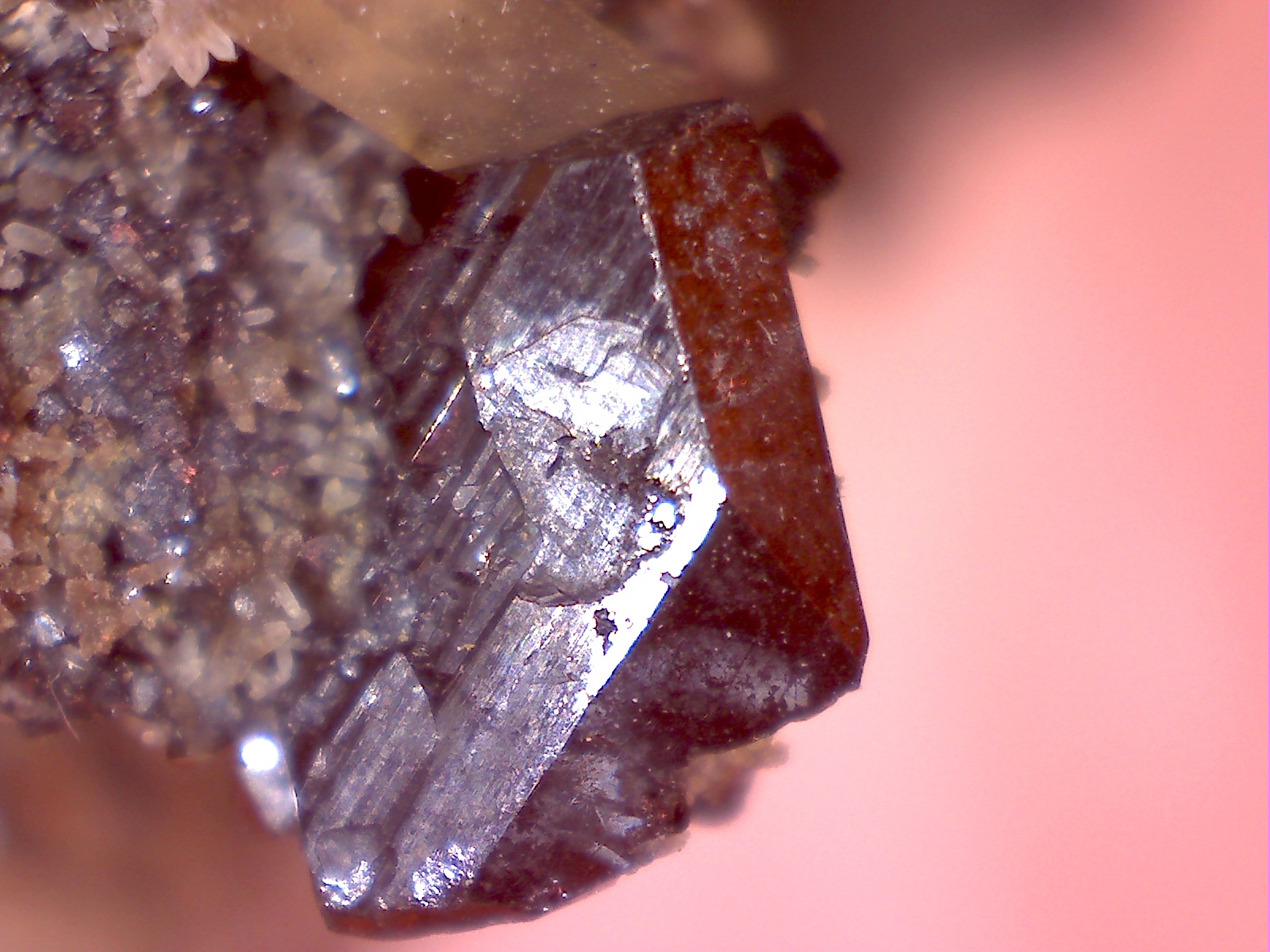 CSMS GEOLOGY POST: BROOKITE: TITANIUM DIOXIDE
