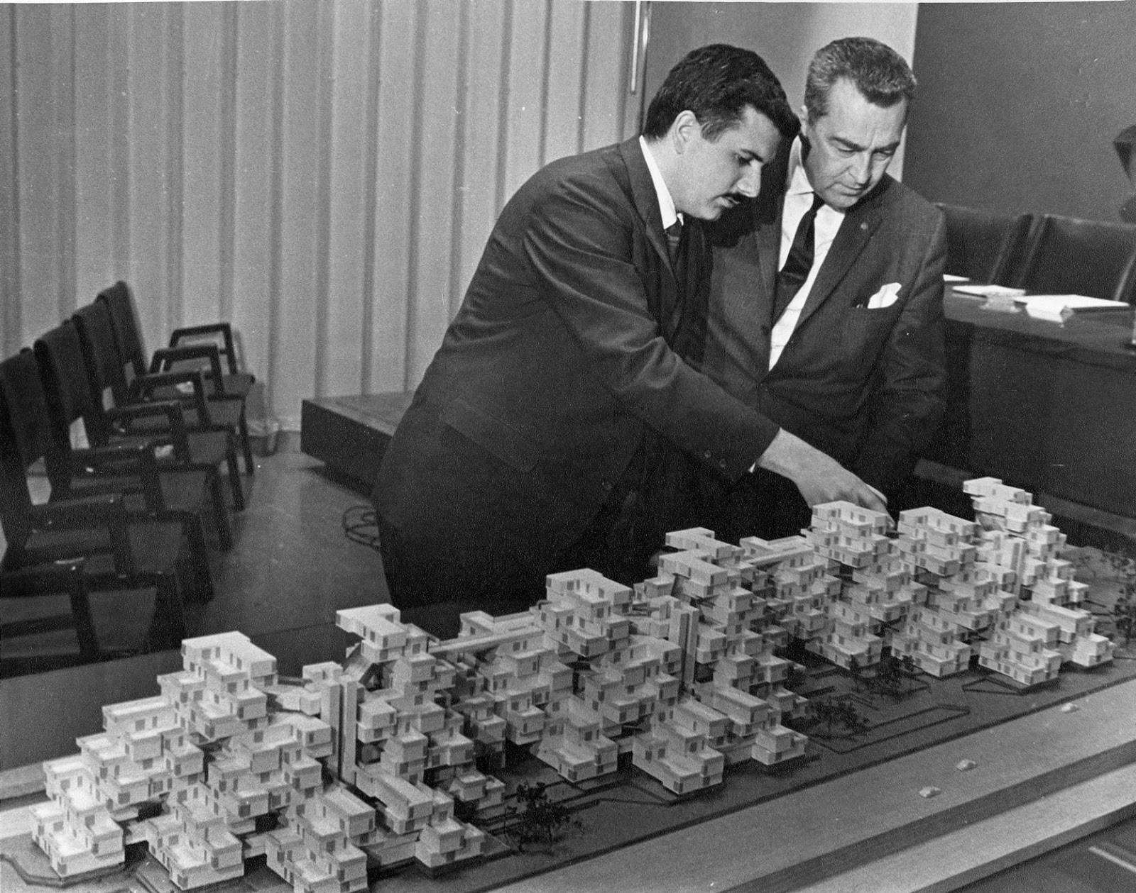 Rare Photographs of the Construction of Habitat 67, the Most ...