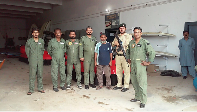 Pakistan Air Force discovers importance of hovercraft pilot training ...