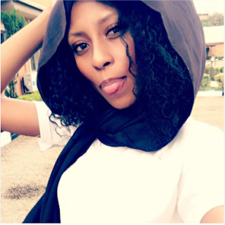 MARYAM BOOTH SHARES NEW PHOTOS TO PROMOTE HER NEW BUSINESS