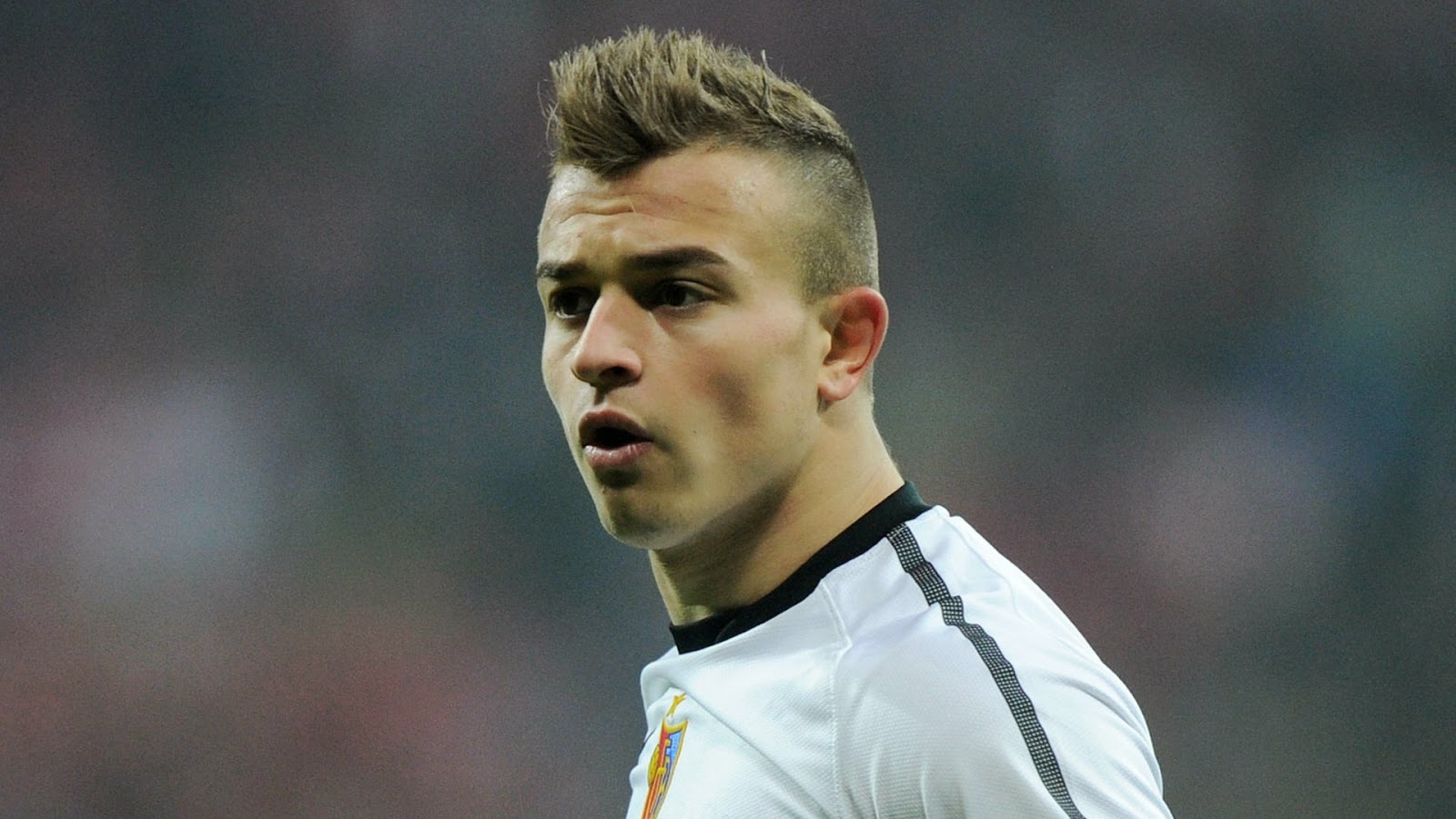 Pemain antarabangsa Switzerland Xherdan Shaqiri sah milik Inter Milan