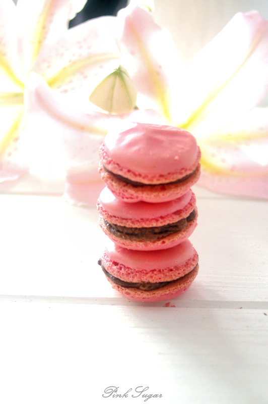 Kessy's Pink Sugar: Pink Lady Macarons