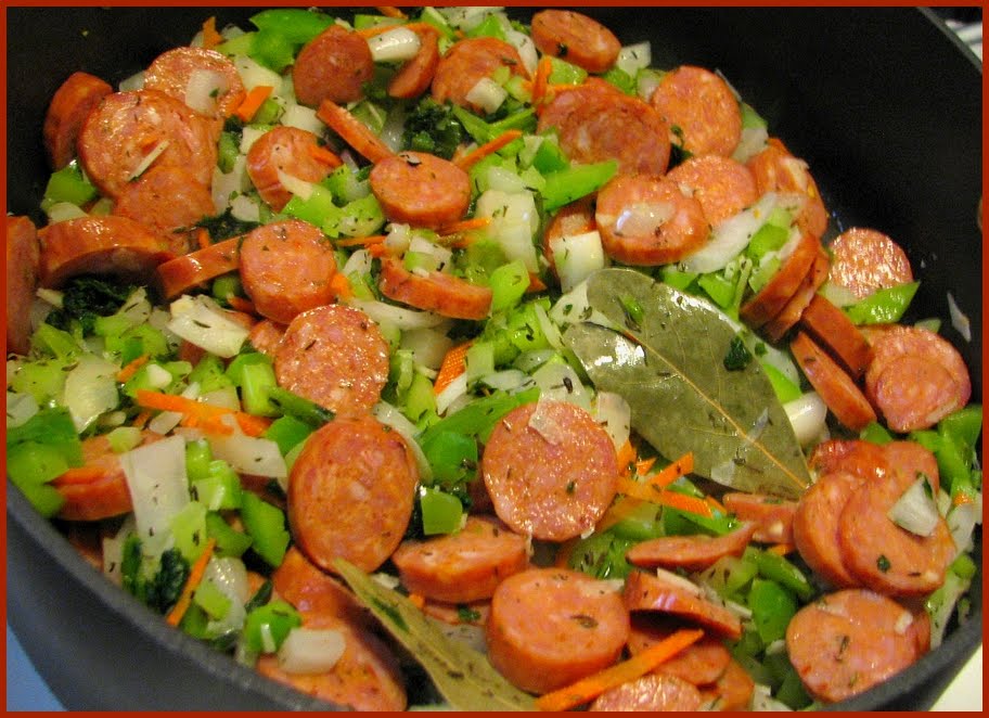 Fat Johnny's Front Porch: Kaw-Cajun File' Gumbo