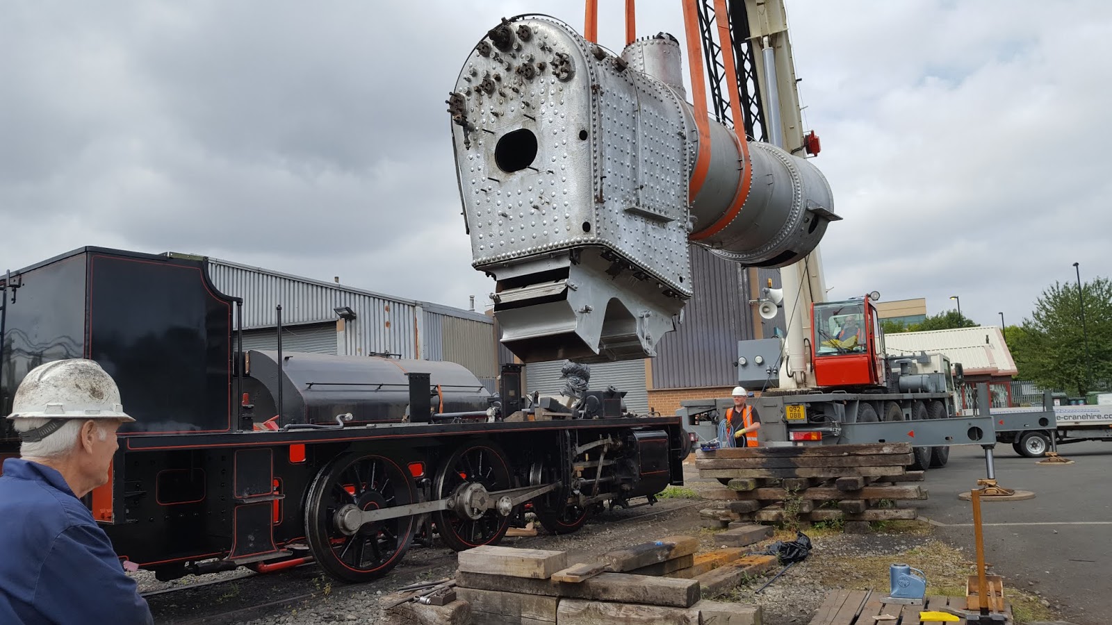 North Tyneside Steam Railway: Boiler Lift Pt2