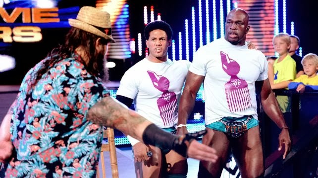 WWE In live!!!!: LUKE HARPER & ERICK ROWAN vs THE PRIME TIME PLAYERS