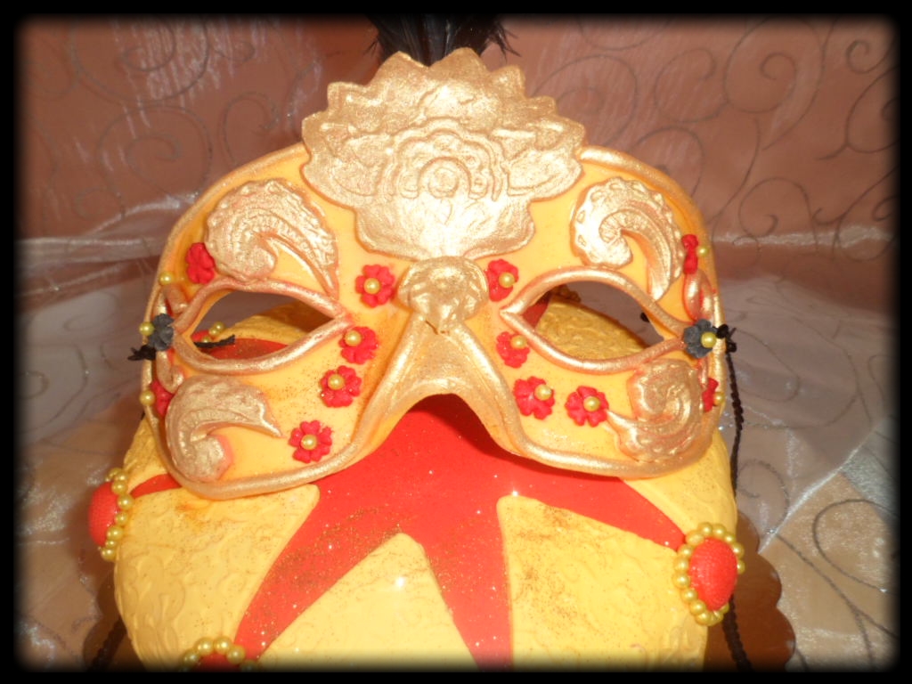 Decora con Samantha: TORTA DE CARNAVAL