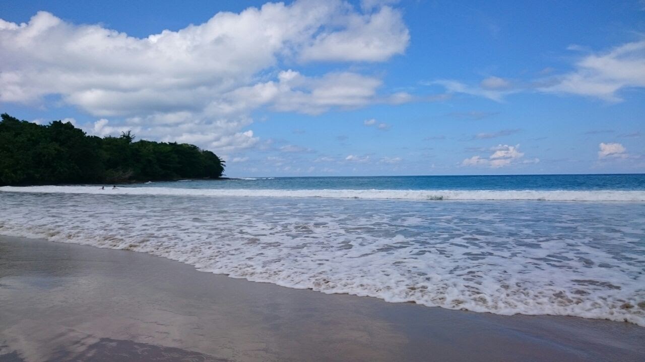 Pantai "Undi Beach" Manokwari