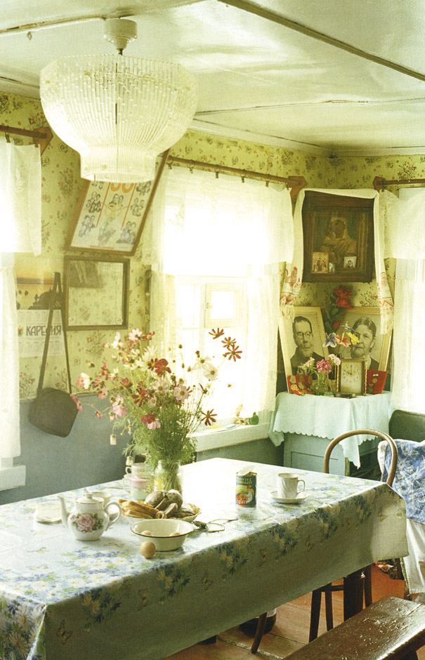 ECLECchic: CASAS POPULARES RUSAS