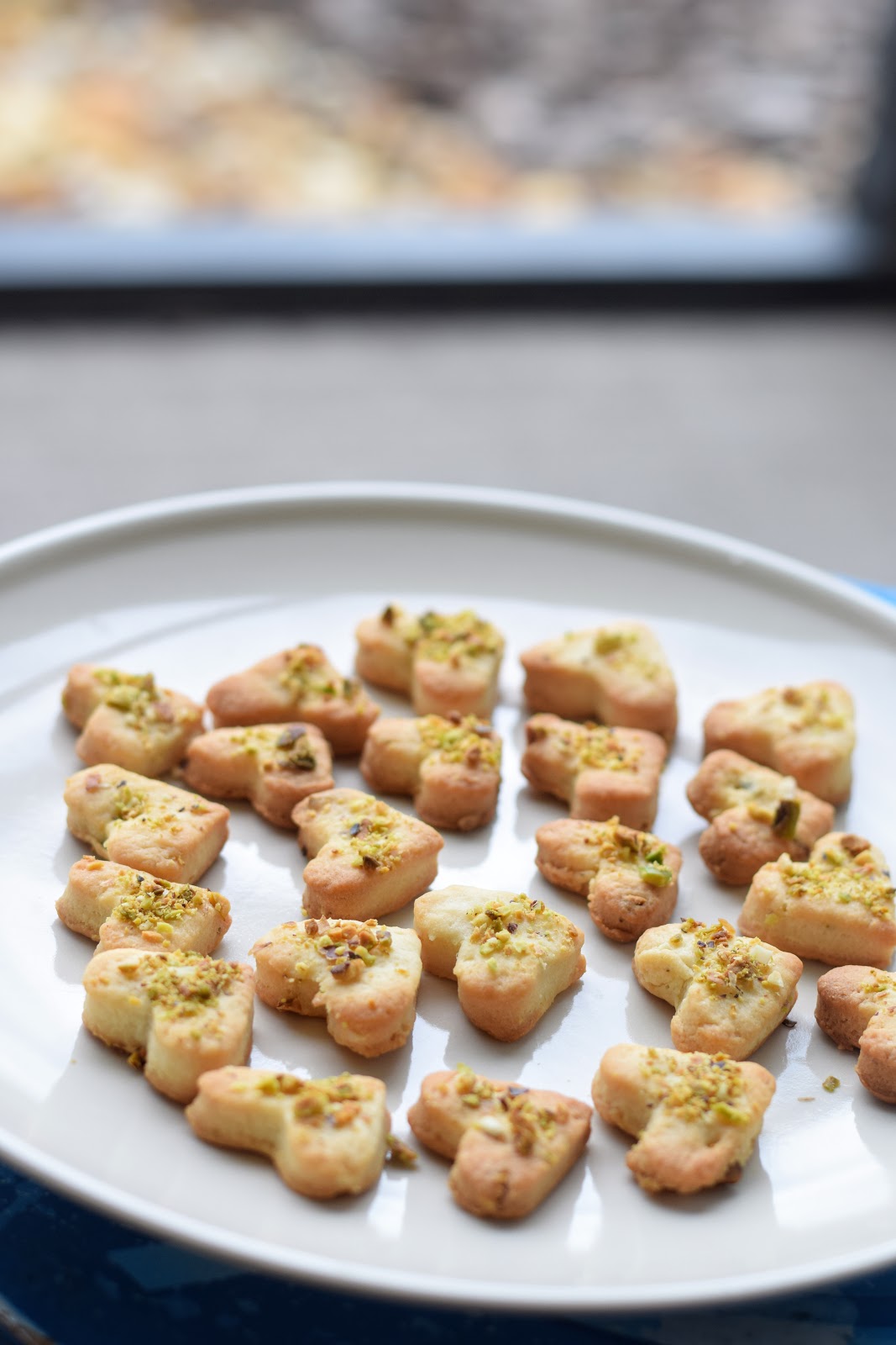 Sarita's Kitchen Blog: Mini eggless biscuits