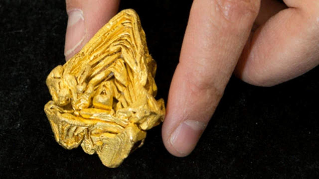 World's Largest Gold Crystal Found - Geology In